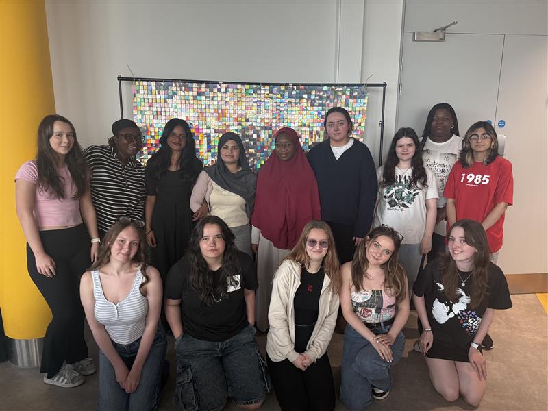 Gateshead College joins The Girl's Network - Gateshead College